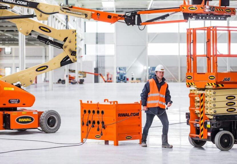 Charging station - Riwal - Global