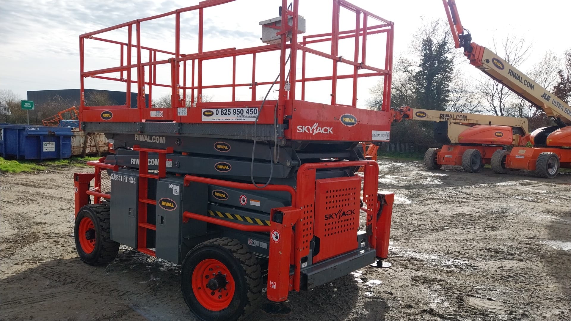 Buy your machines from Riwal