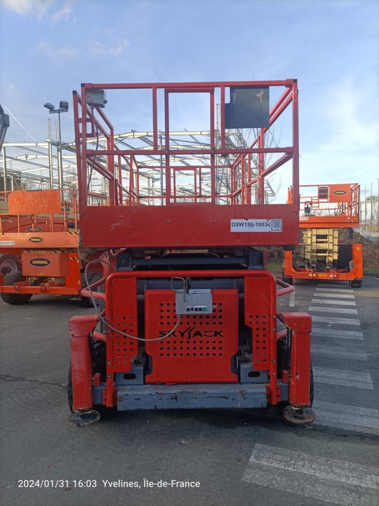 Buy your machines from Riwal