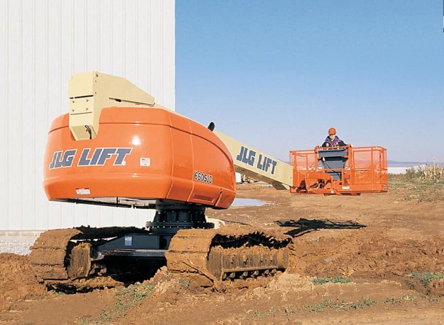 Rent a crawler lift | 22 m | JLG 660SJC | Diesel